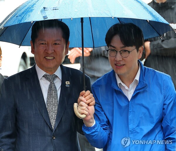 국립국어원·SNS 파고든 정청래·하정우 '오빠해봐' 논란···여성계도 비판 가세